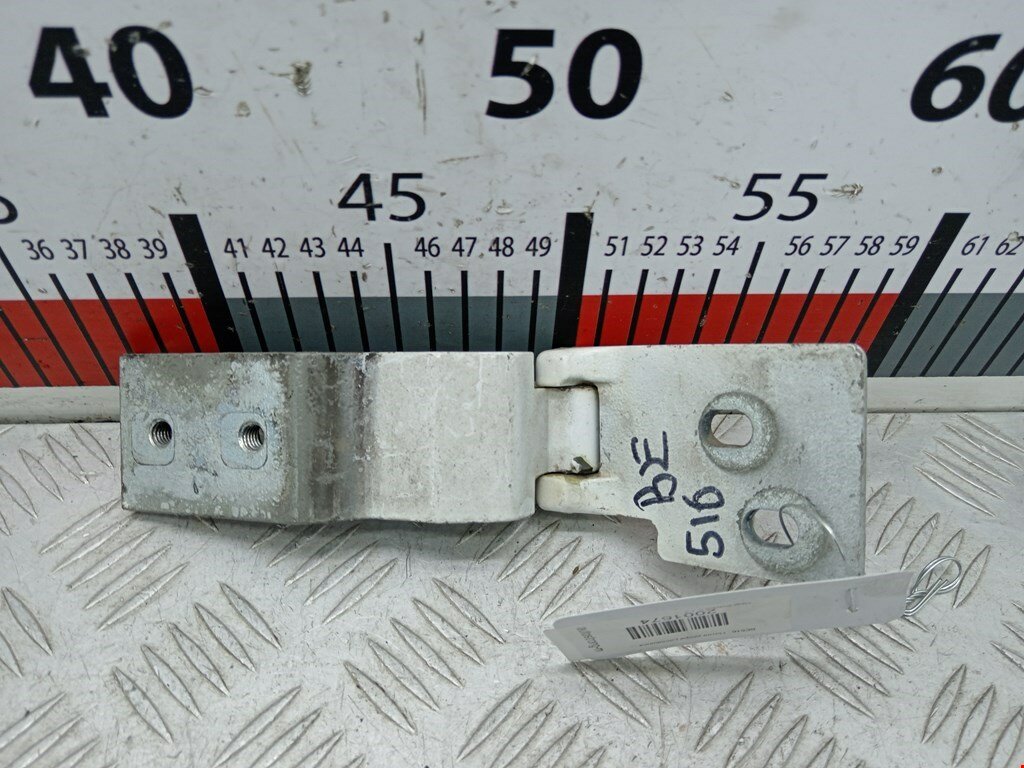 Петля двери распашной Opel Combo C 90562620 арт. 2001674