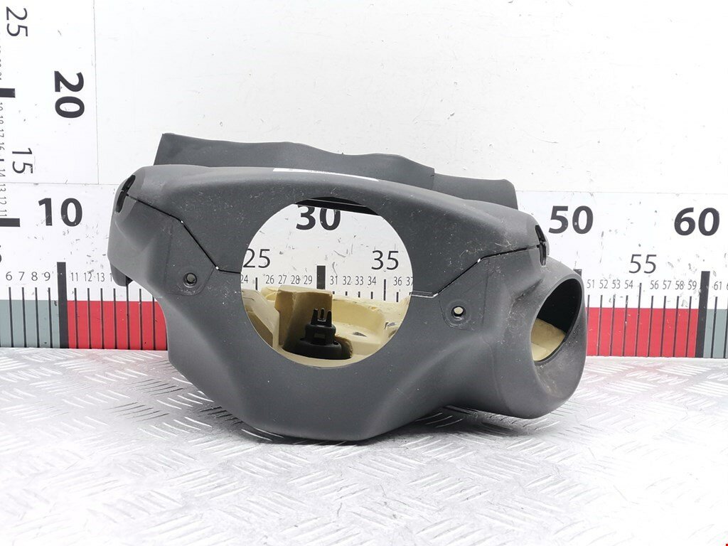 Кожух рулевой колонки Opel Corsa D 13205220 арт. 1893382