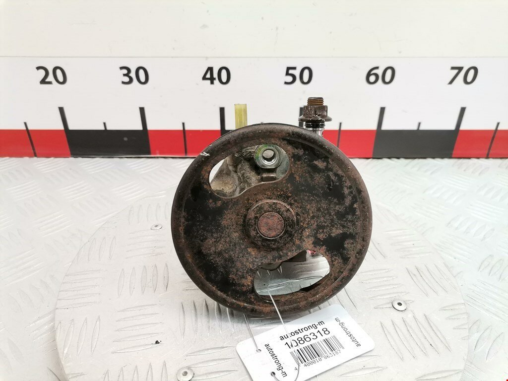 Насос гидроусилителя руля (ГУР) Mazda MX 5 (NB) NC1032600D арт. 1086318