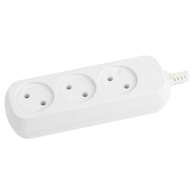 ЭРА колодка 3 гнезда без заземления белая для дома и офиса электрическая колодка