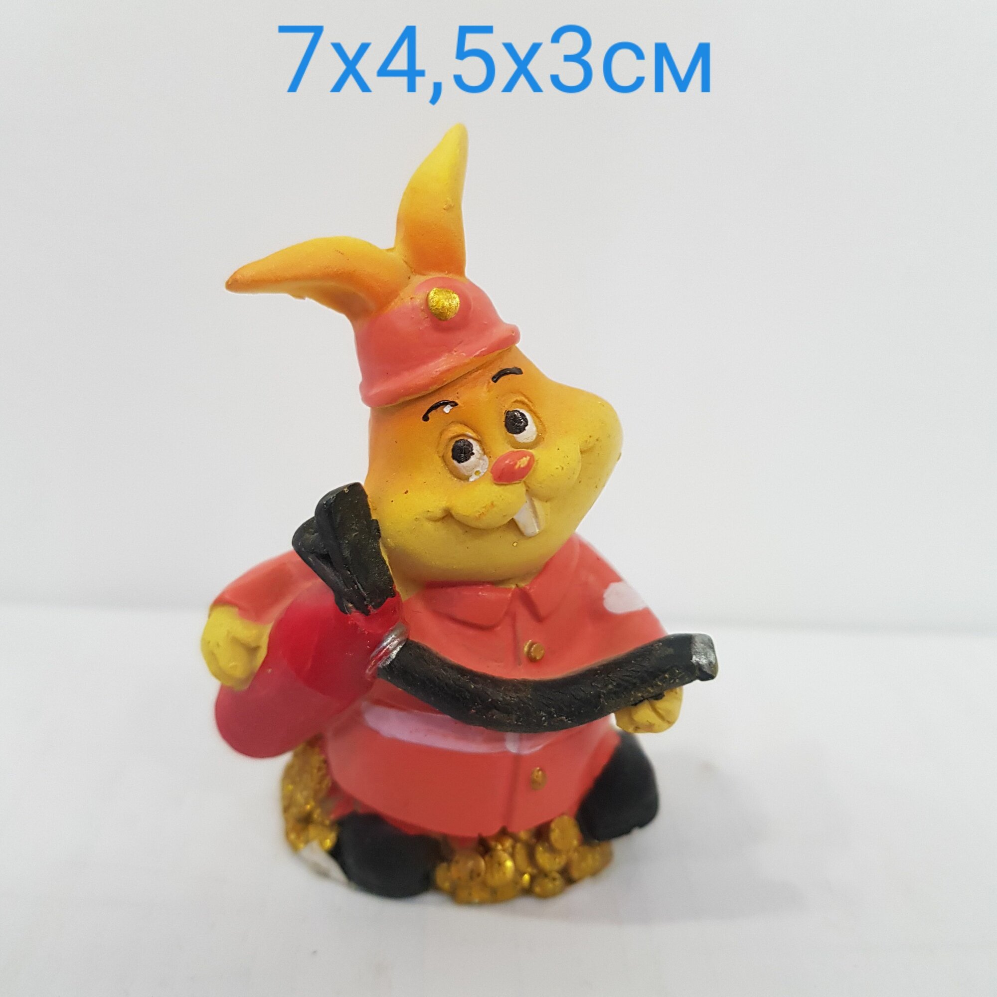 Статуэтка декоративная "Пожарник" Зайка 7х4,5х3см, 1481