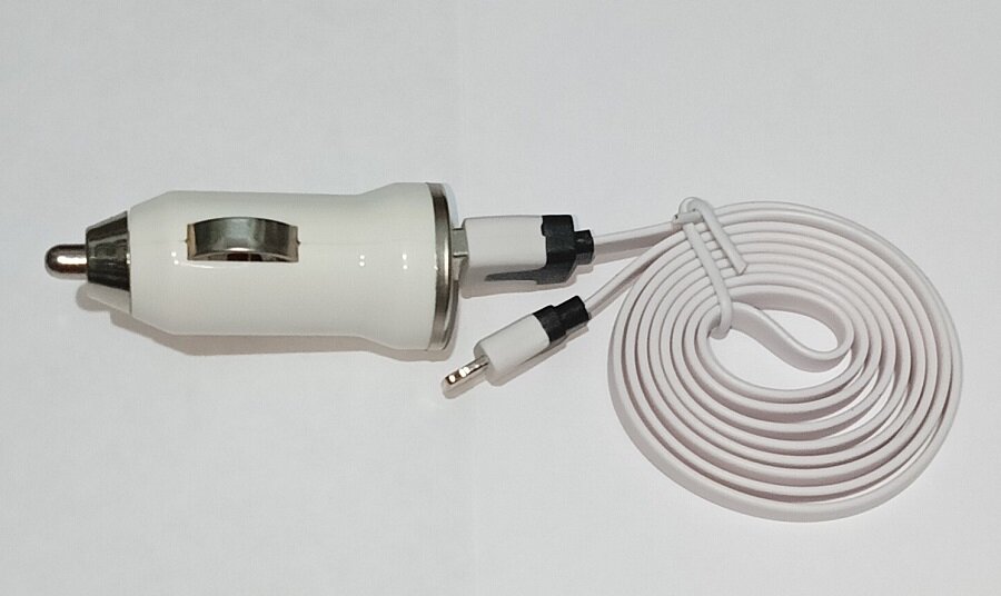 Автомобильная зарядка USB, один выход 1000 ма, кабель 1 м для зарядки и обмена данными ipod, IPHONE.