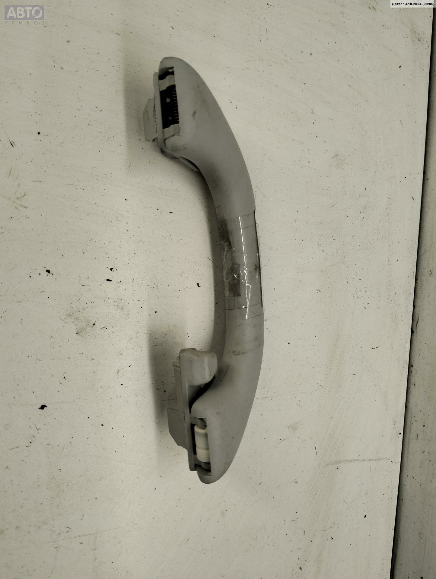 Ручка внутренняя потолочная Volkswagen Golf-6