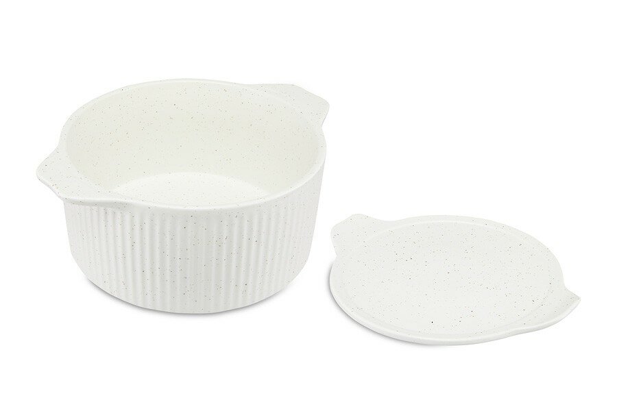 Кастрюля, 3 л, с крышкой, фарфор P, круглая, молочная, в крапинку, Speckle (Maxwell&Williams)