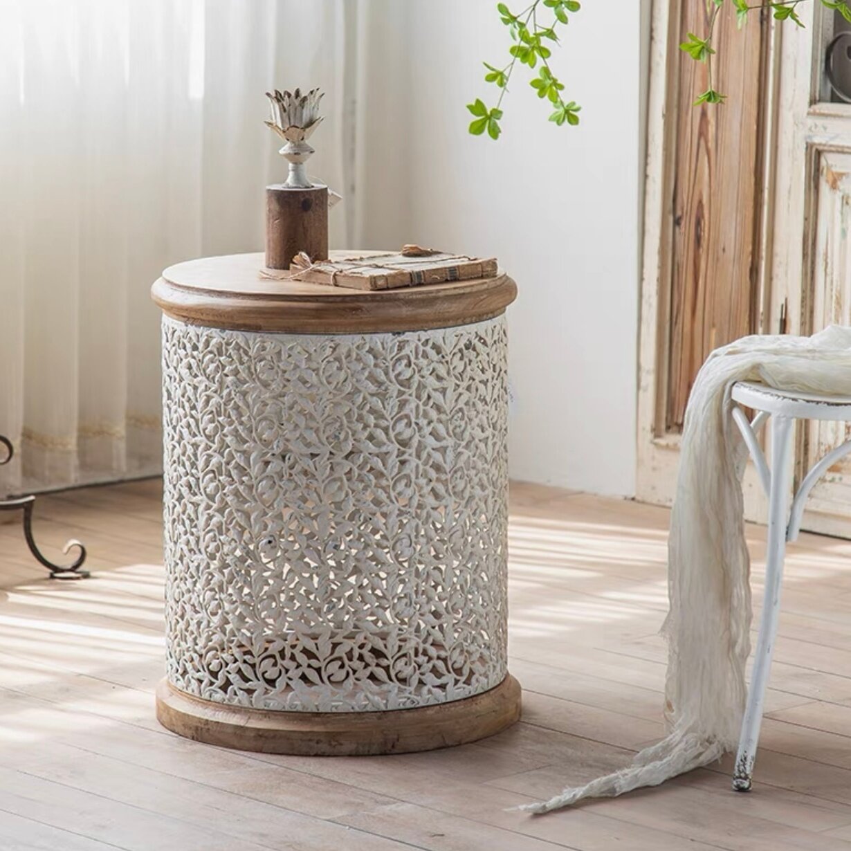 Комплект журнальных столиков Adele в стиле прованс (43,5см)