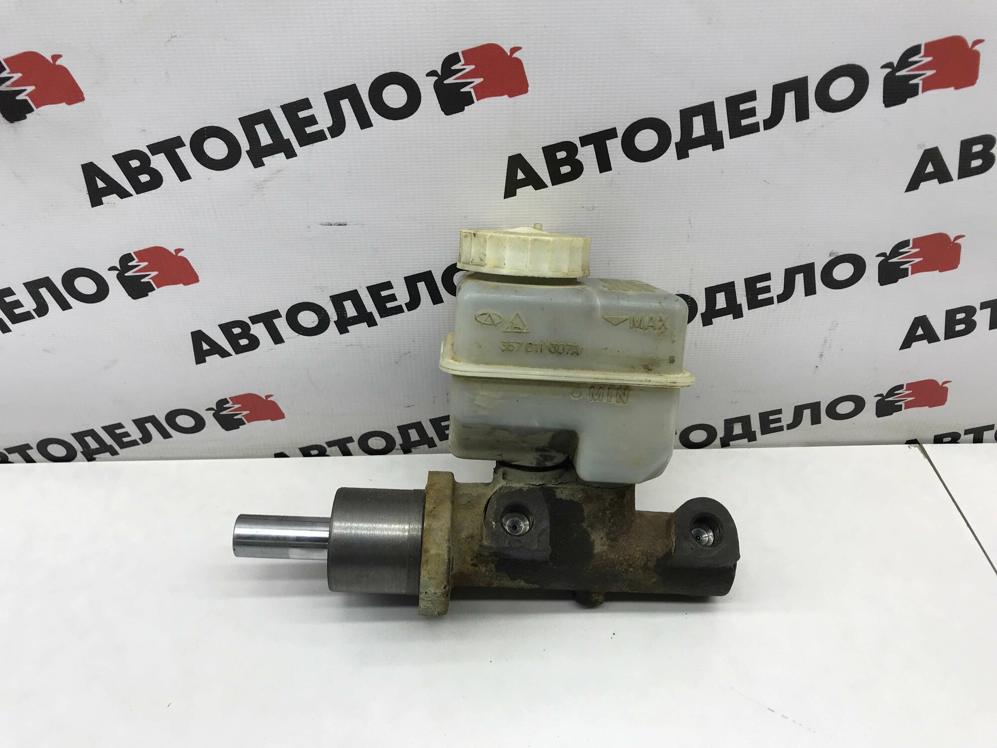 Главный тормозной цилиндр Chery Amulet (A15) 2007
