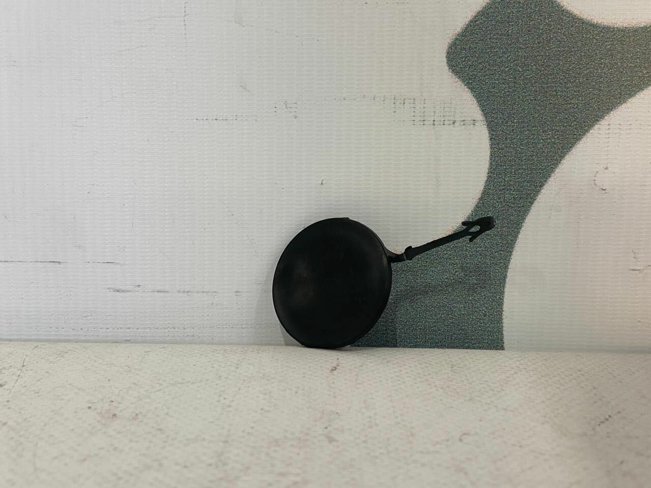 Заглушка бампера заднего Geely Coolray SX11 2019-2024