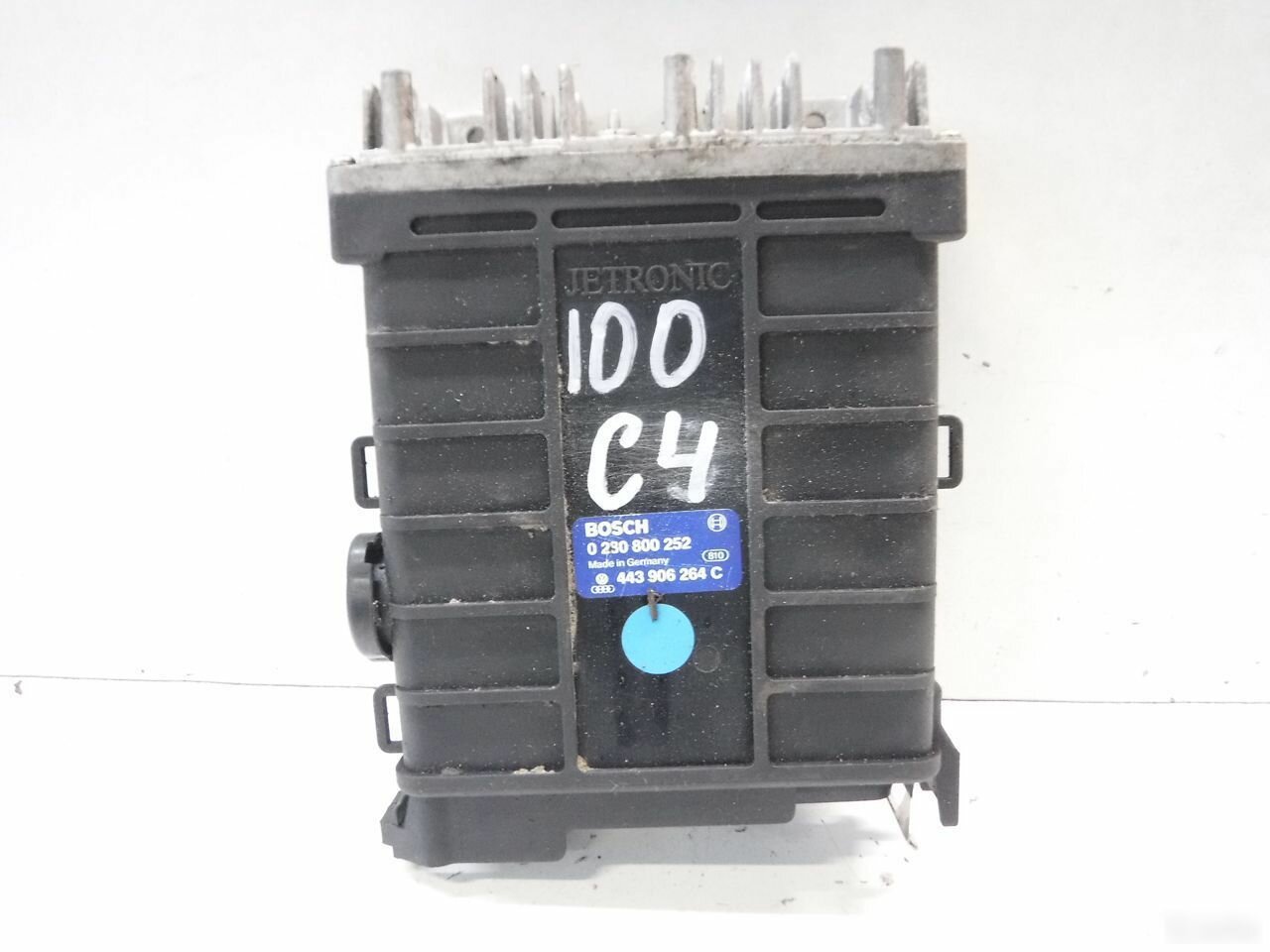 Блок управления двигателем Audi 100 C4 (1990—1994) 443906264C