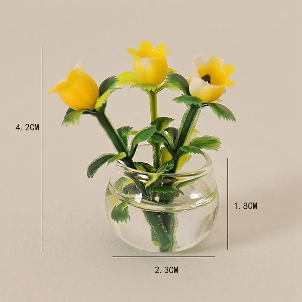 Мини ваза для кукол с желтыми цветами, 4.2x2.3x1.8 см