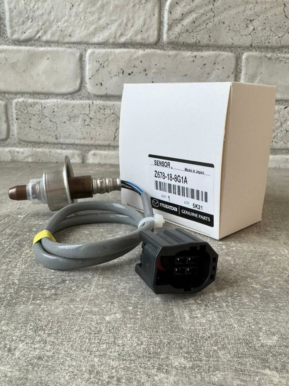 Z678188G1A Оригинальный кислородный датчик Mazda