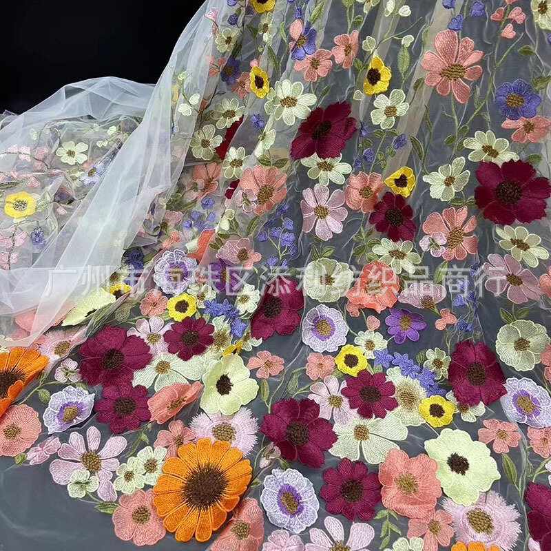 Многоцветная роза, односторонняя позиционирующая цветочная нашивка, вышитая ткань с окрашенной пряжей, высококачественная ткань для женского платья