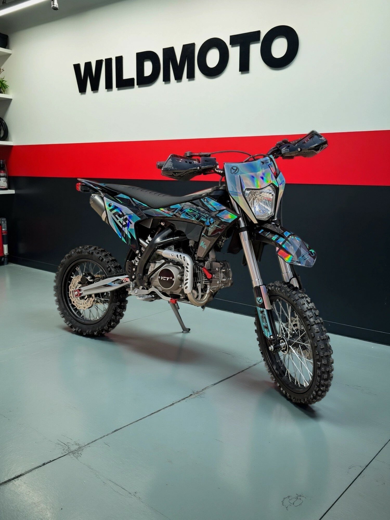 Питбайк Yacota К5, 125 см3, колеса 17/14, электростартер, защита рук, счетчик моточасов