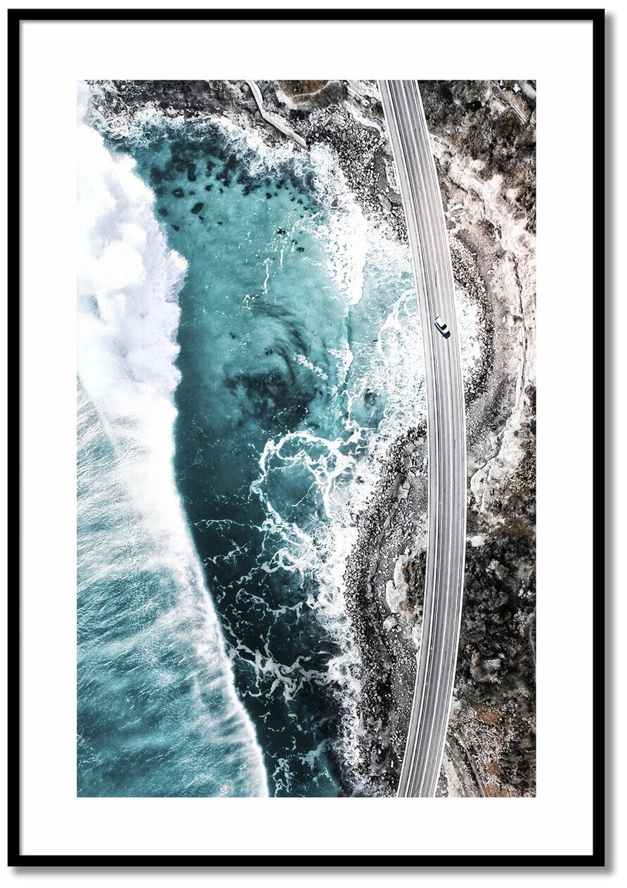Постер в рамке Postermarkt Дорога у моря, 50х70 см