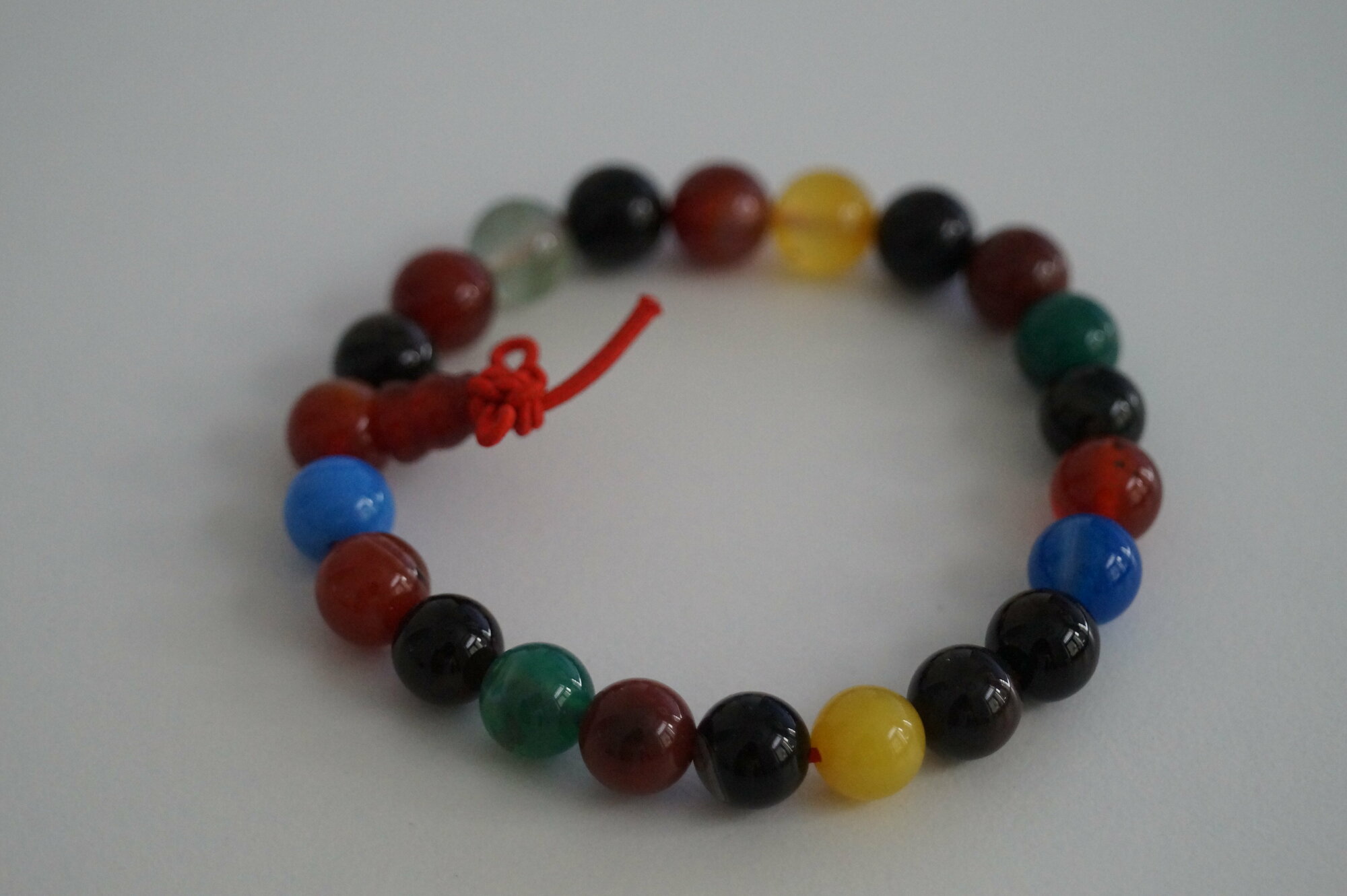 Эластичный браслет