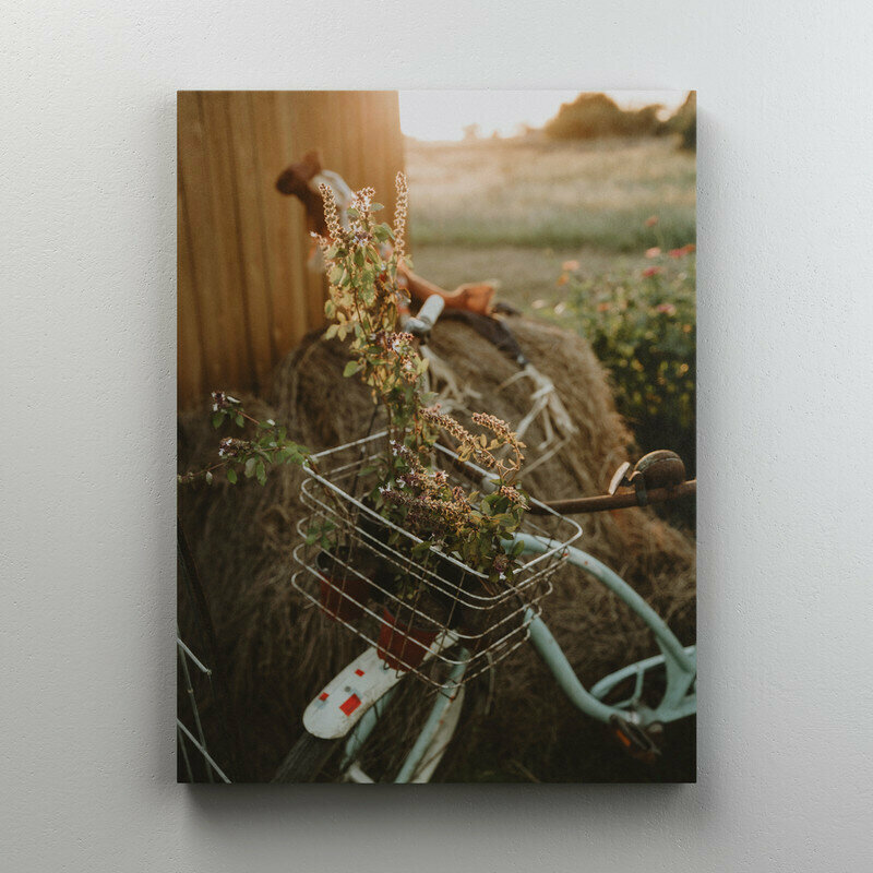 Интерьерная картина на холсте "Велосипед с корзинкой", размер 22x30 см