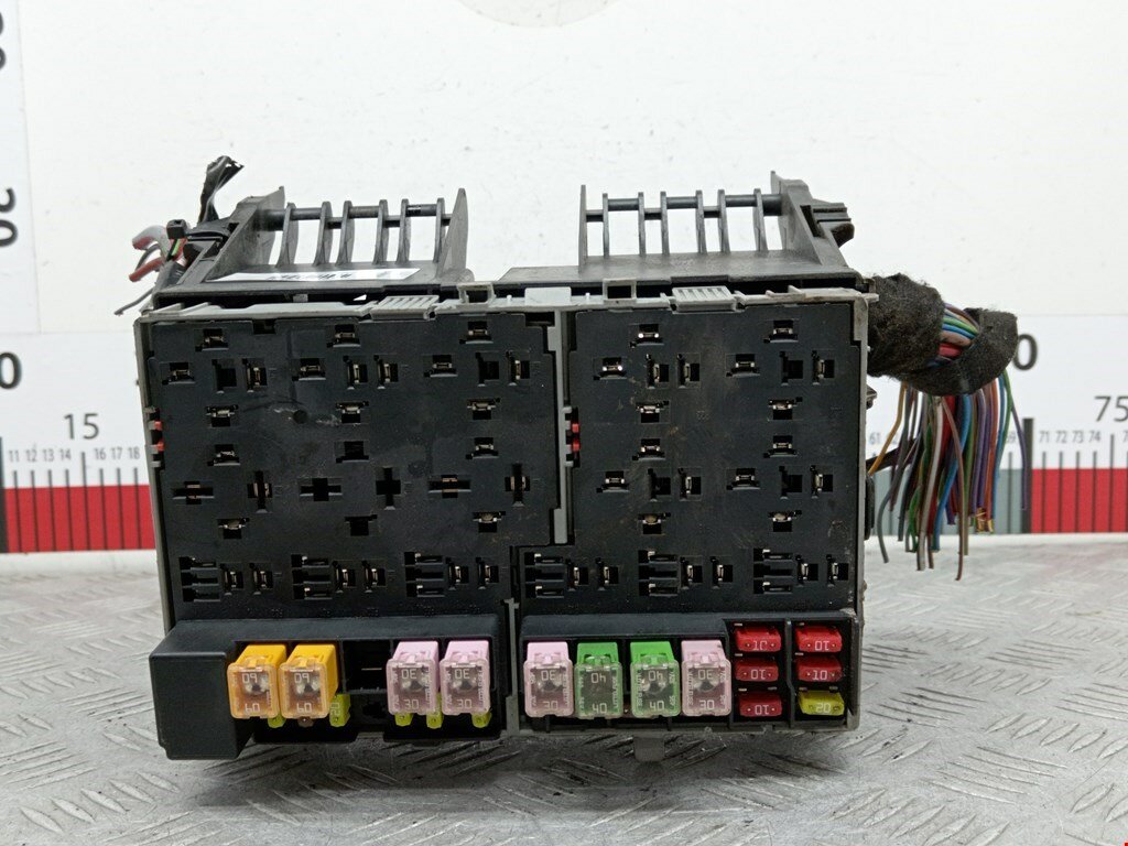 Блок предохранителей Ford Transit 5 6C1714A067CB арт. 2157563