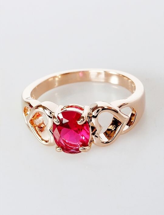 Кольцо, корунд