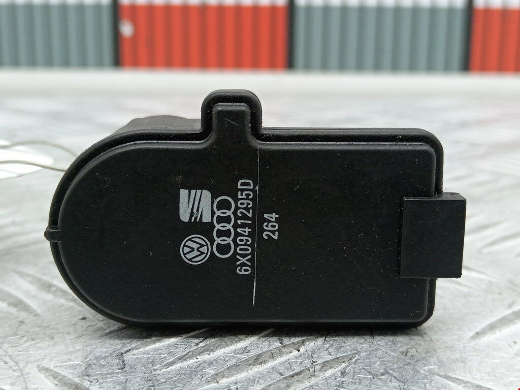 Корректор фар Volkswagen Lupo 6X0941295D арт. 2054864