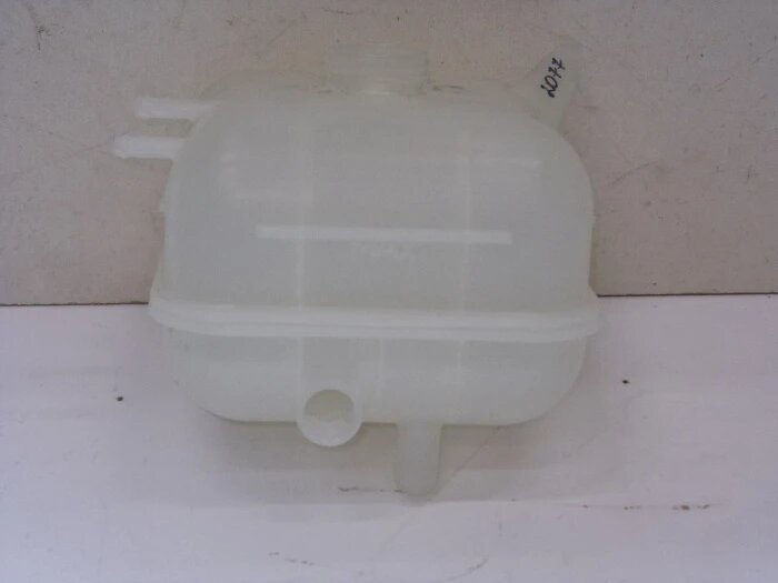 Бачок расширительный для а/м ГАЗель дв. Cummins под датчик уровня охл. жидкости