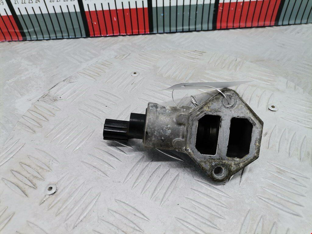 Клапан холостого хода (регулятор) Ford Focus 1 1S4U9F715BC арт. 1769171