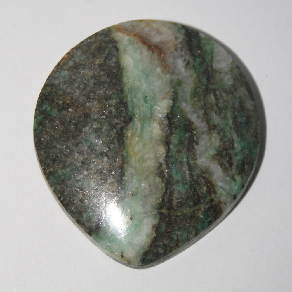 Лиственит кабошон, натуральный камень, 39х35х3 мм, Урал, "True Stones"