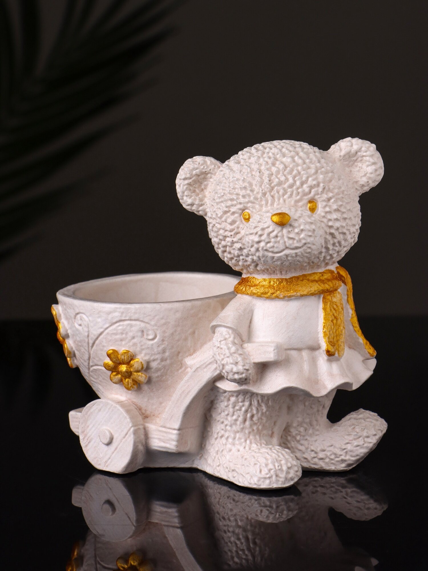 Кашпо Хорошие сувениры "Медведица с тележкой", гипсовое, 10х10х6 см