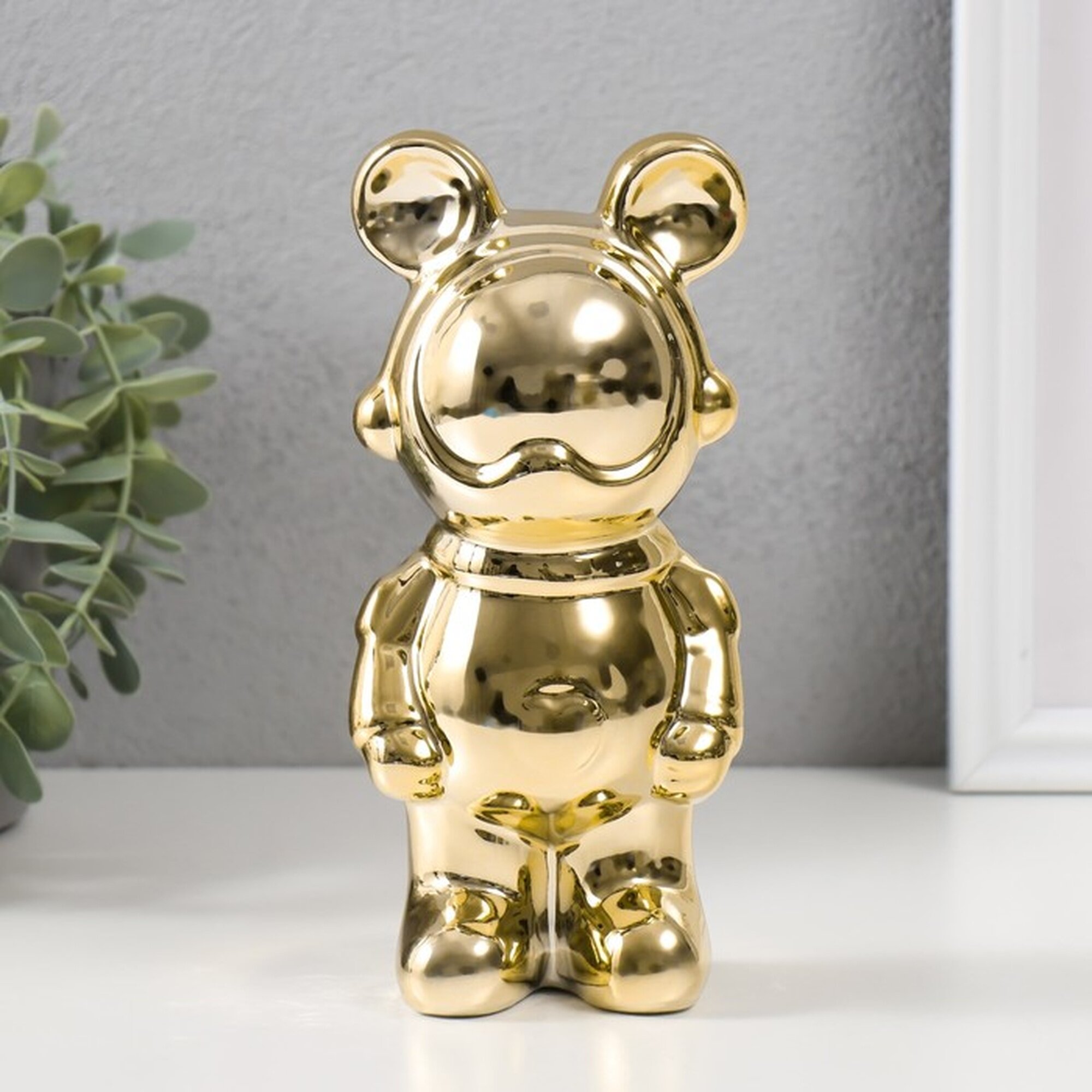 Статуэтка Сима-ленд "Мишка-космонавт", керамика, золотистый, 8x6x18 см