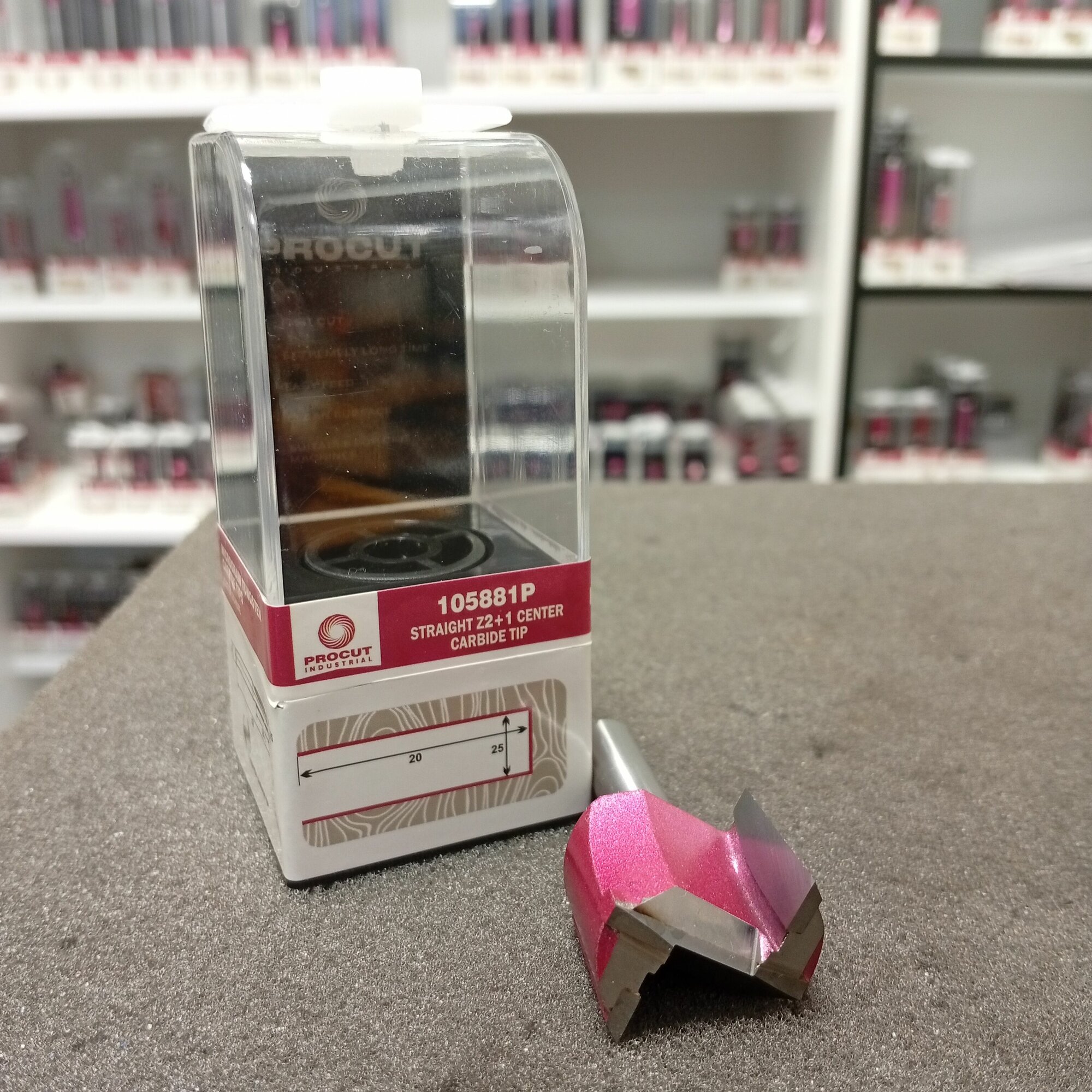 Фреза пазовая 25 мм с врезным зубом (проф. серия) Z 2+1 D 25x20x52 S 8 PROCUT