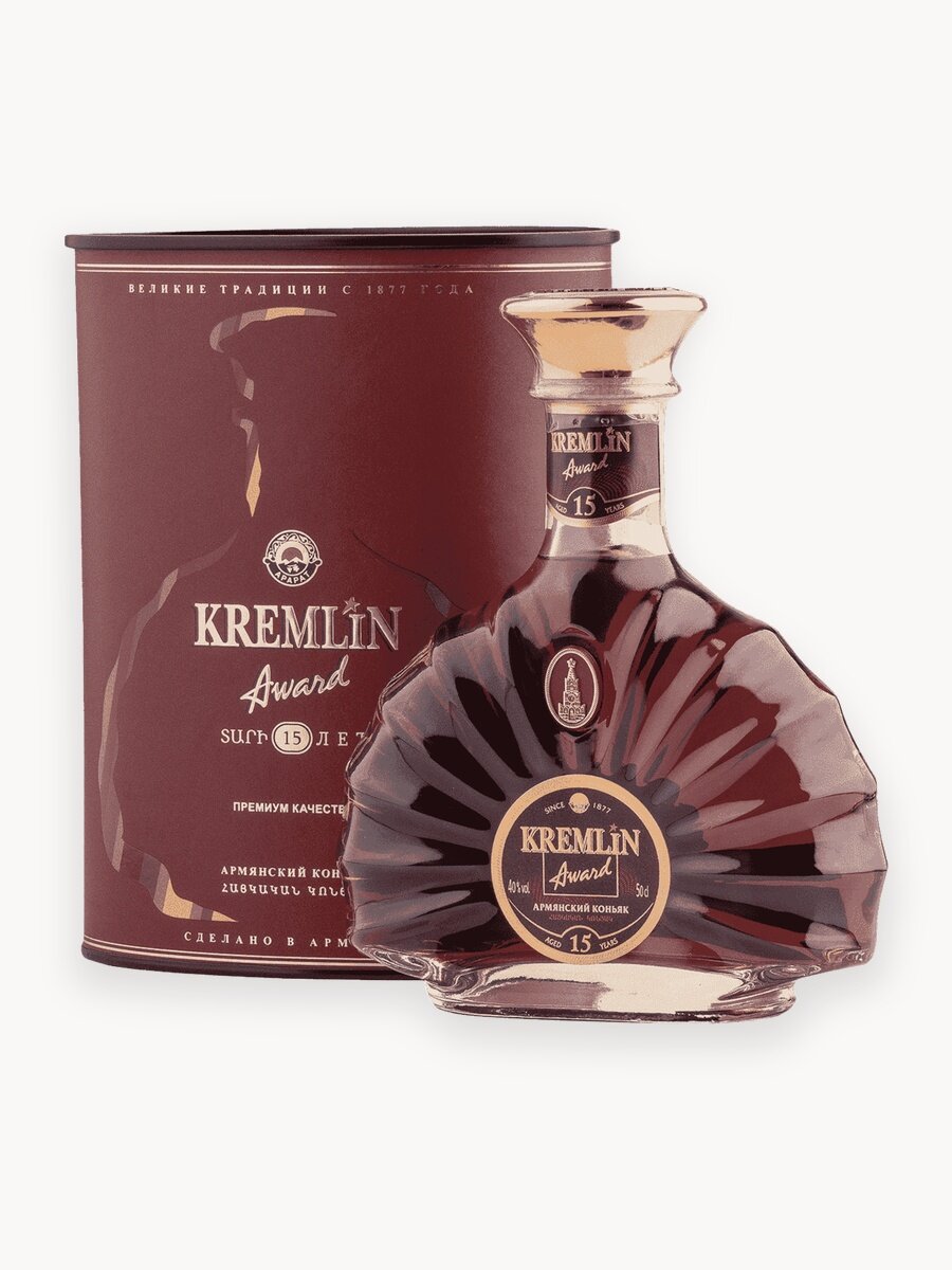 Коньяк "Kremlin Award", 15 лет, в подарочной упаковке, 0,5 л