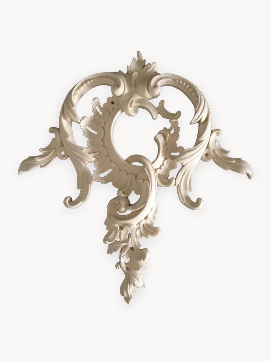 Лепной декор из пластика и гипса