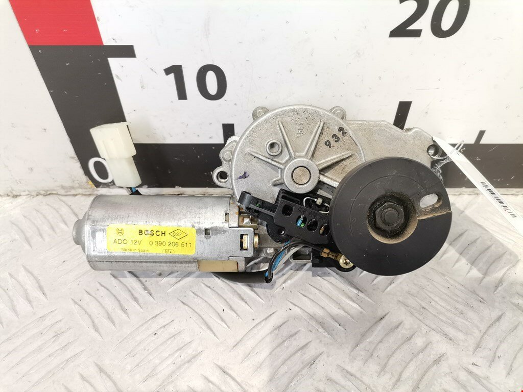 Моторчик стеклоочистителя задний Renault Laguna 1 7701040961 арт. 1499734