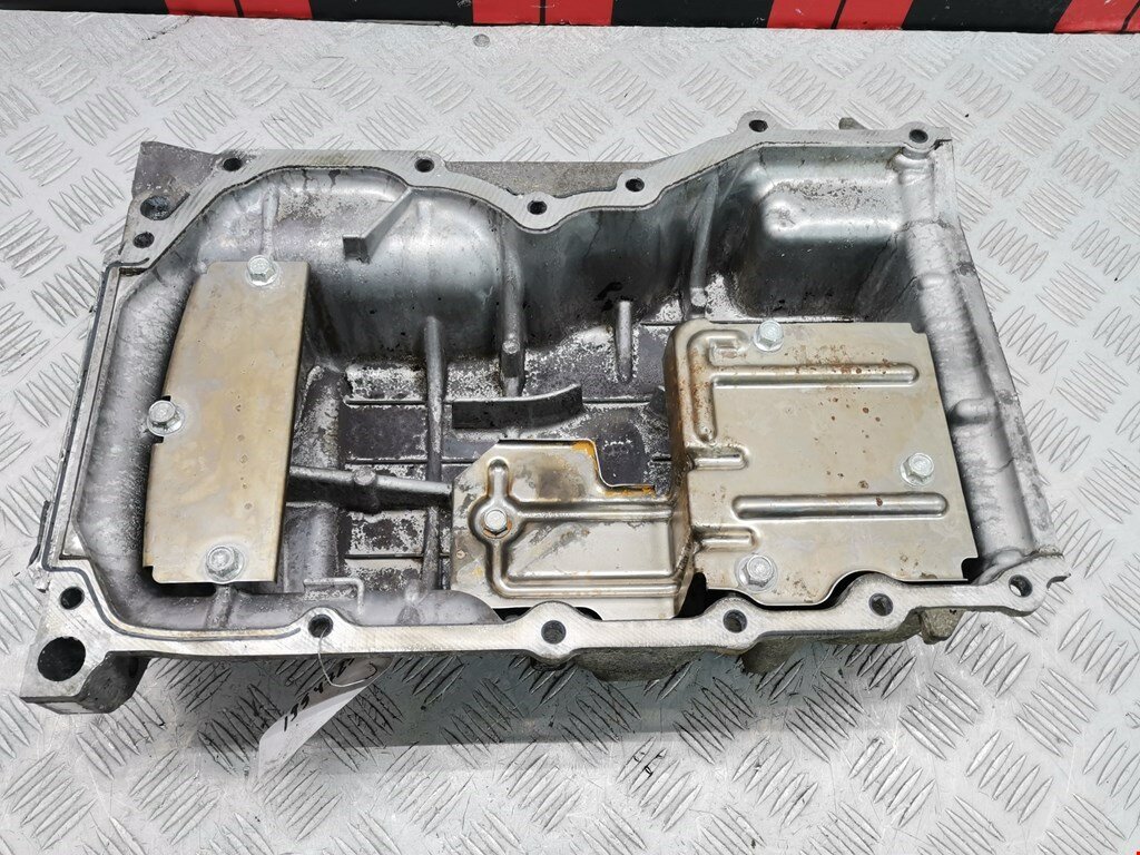 Поддон двигателя Mazda CX-7 (ER) L3K910400H арт. 1994729