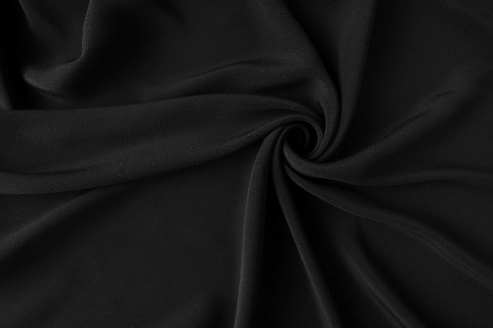 Ткань шелковое кади черного цвета, ширина 1.39 м, плотность 166 г/м2