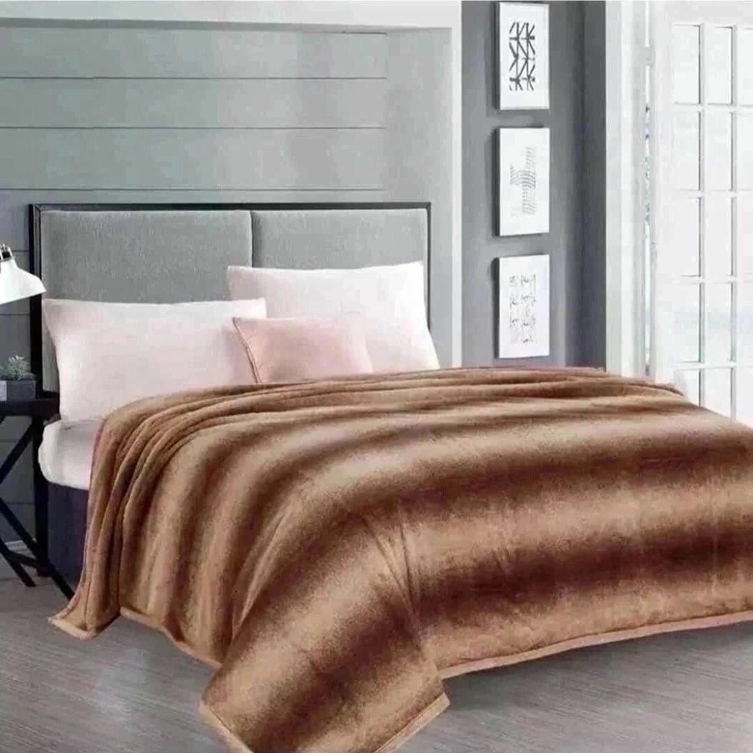 Флисовый мягкий плед покрывало на кровать 200х220 см