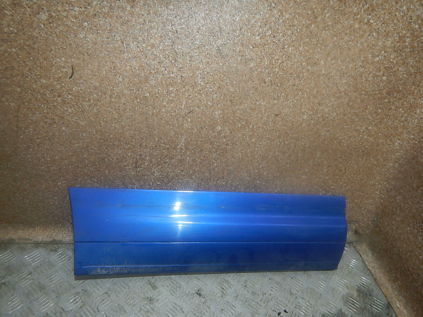 Б/У Молдинг двери задней правой, Porsche (Порше)-CAYENNE (10-) PORSCHE CAYENNE (10-) Царапины. 295085 VAG арт. 7P5839788G