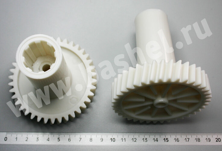 Шестерня для электромясорубки Vitek-8 82-(32-21)-7-H92 VT-1672, Scarlett (к втулке шнека)