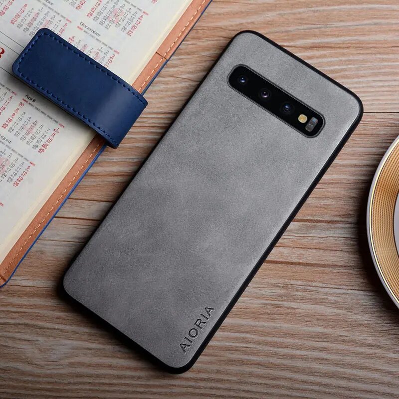 Серый кожаный чехол Aioria для Samsung Galaxy S10e