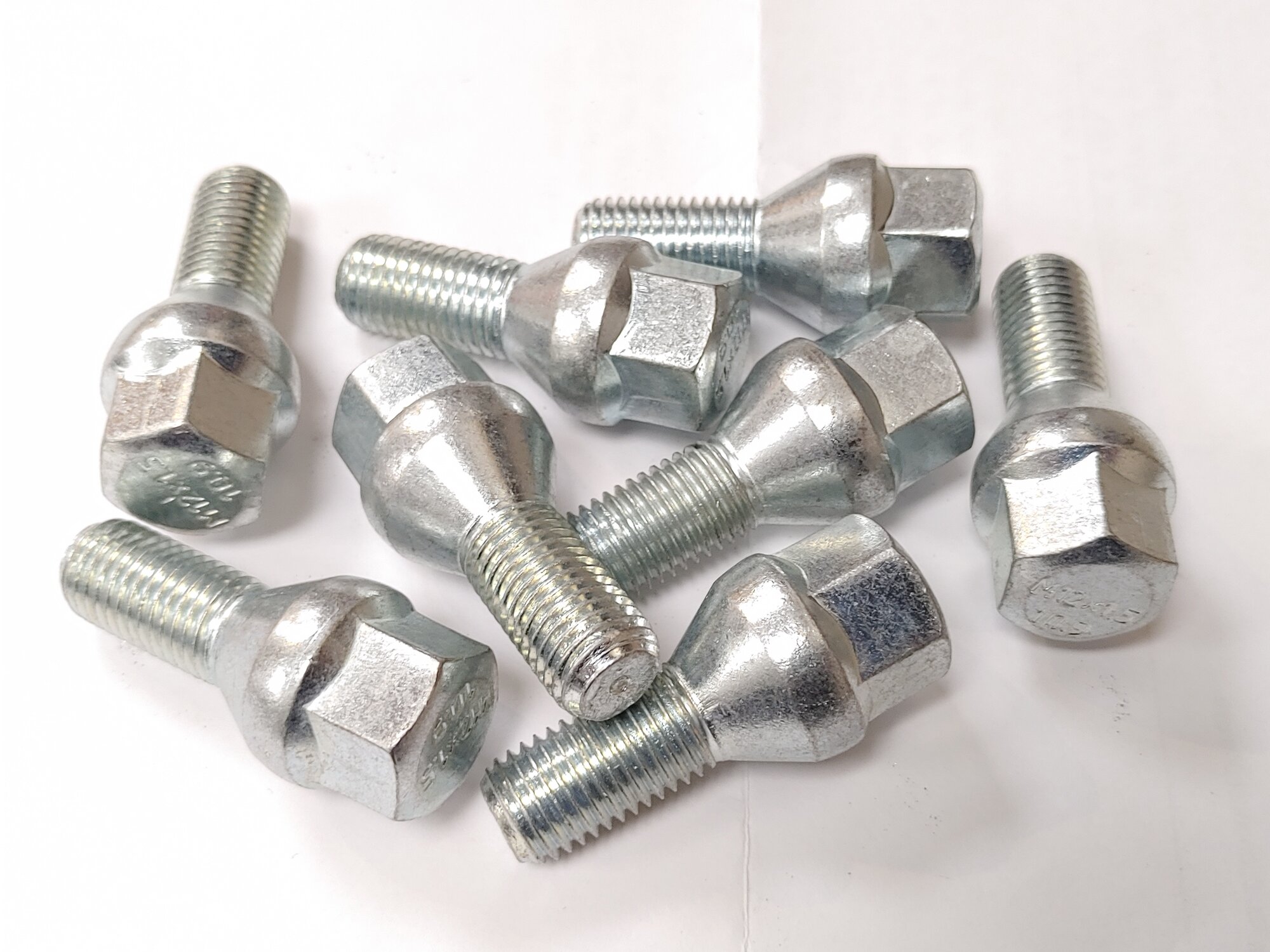 8 шт! Болт колесный высокопрочный М12х1,5 22 мм, Россия, для штампованных дисков Renault, Lada Vesta, X-Ray, замена 402222121R, 8450009890,7703003007