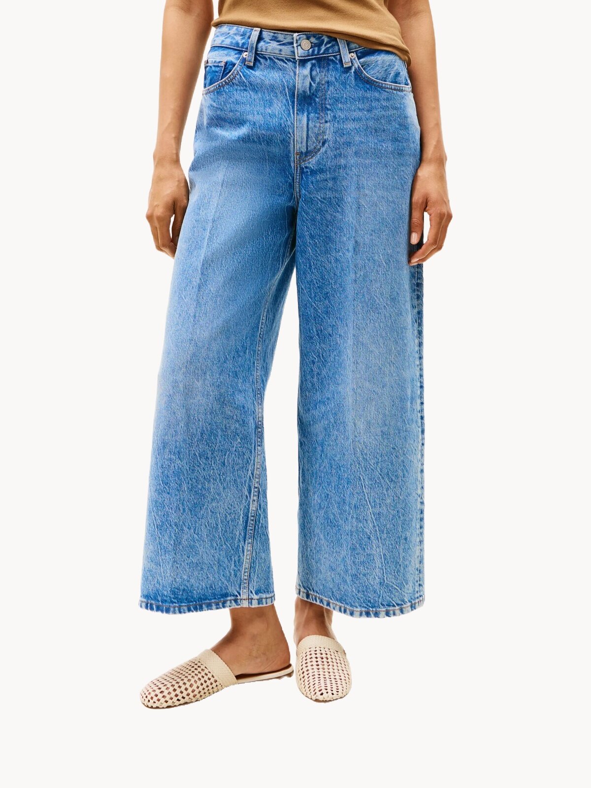 Джинсы широкие 