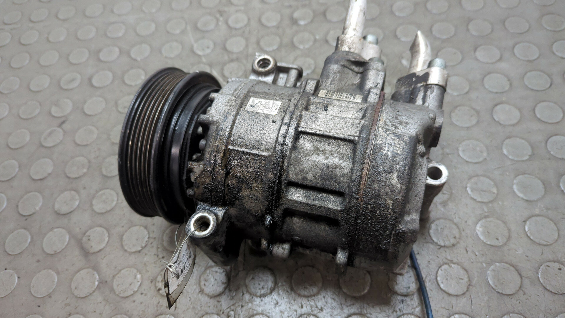 Компрессор кондиционера Audi A6 (C5) Б/У