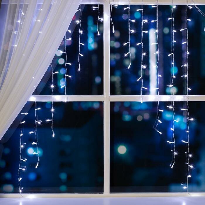 Гирлянда 'Бахрома-арка' 1 х 1 м , IP20, прозрачная нить, 126 LED, свечение белое, 8 режимов, 220 В