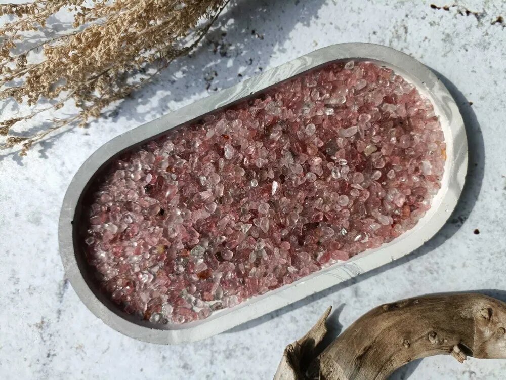 Галтовка натурального камня Клубничный кварц. Размер 3-5 мм. Упаковка 100 гр.