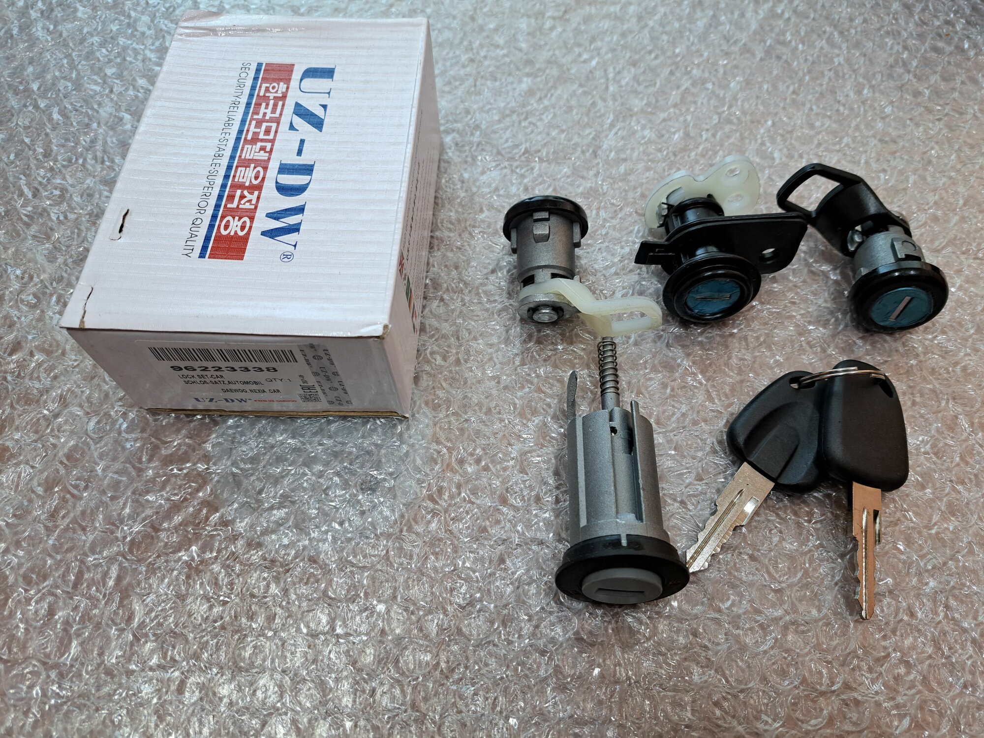 Личинки замка и дверей (комплект) Нексия