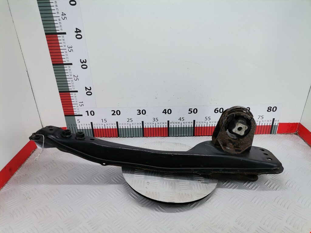 Балка под радиатор Toyota Corolla Verso 2 512040F010 арт. 1664659