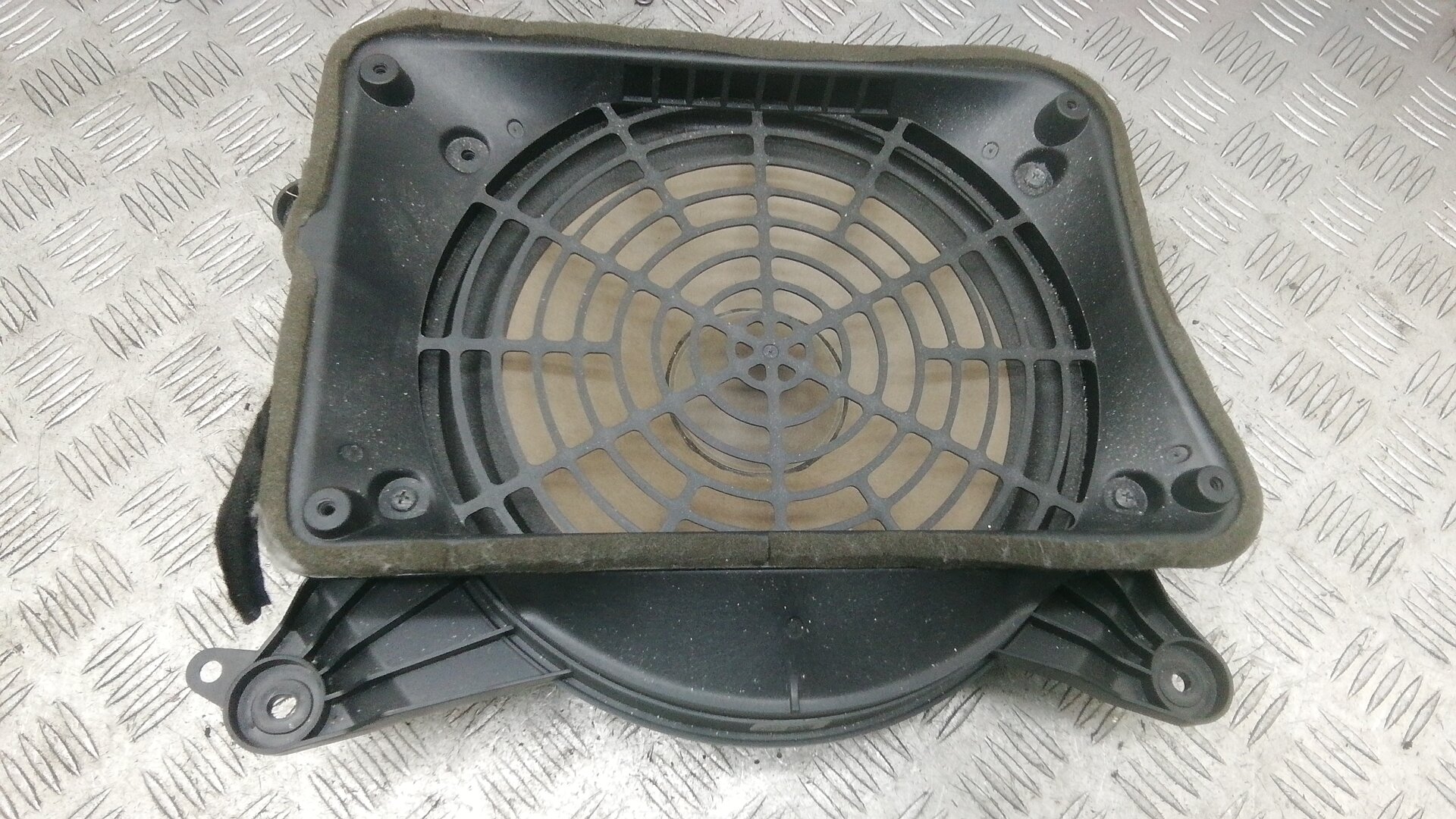 Сабвуфер AUDI A6 C7, Номер 4G5035412