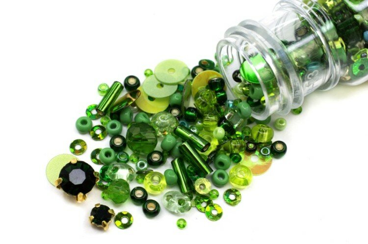 Микс бусин, бисера и пайеток, оттенок зеленый, 200-001, 1 туба (около 7г)