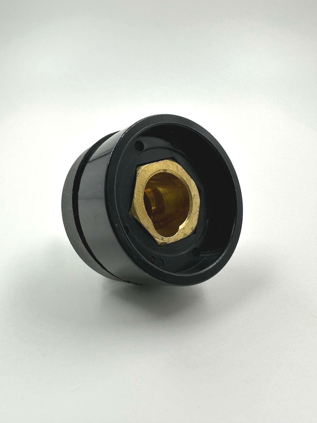 SOCK-35-50 Гнездо (розетка) панельное 35-50, комплект 10 шт.