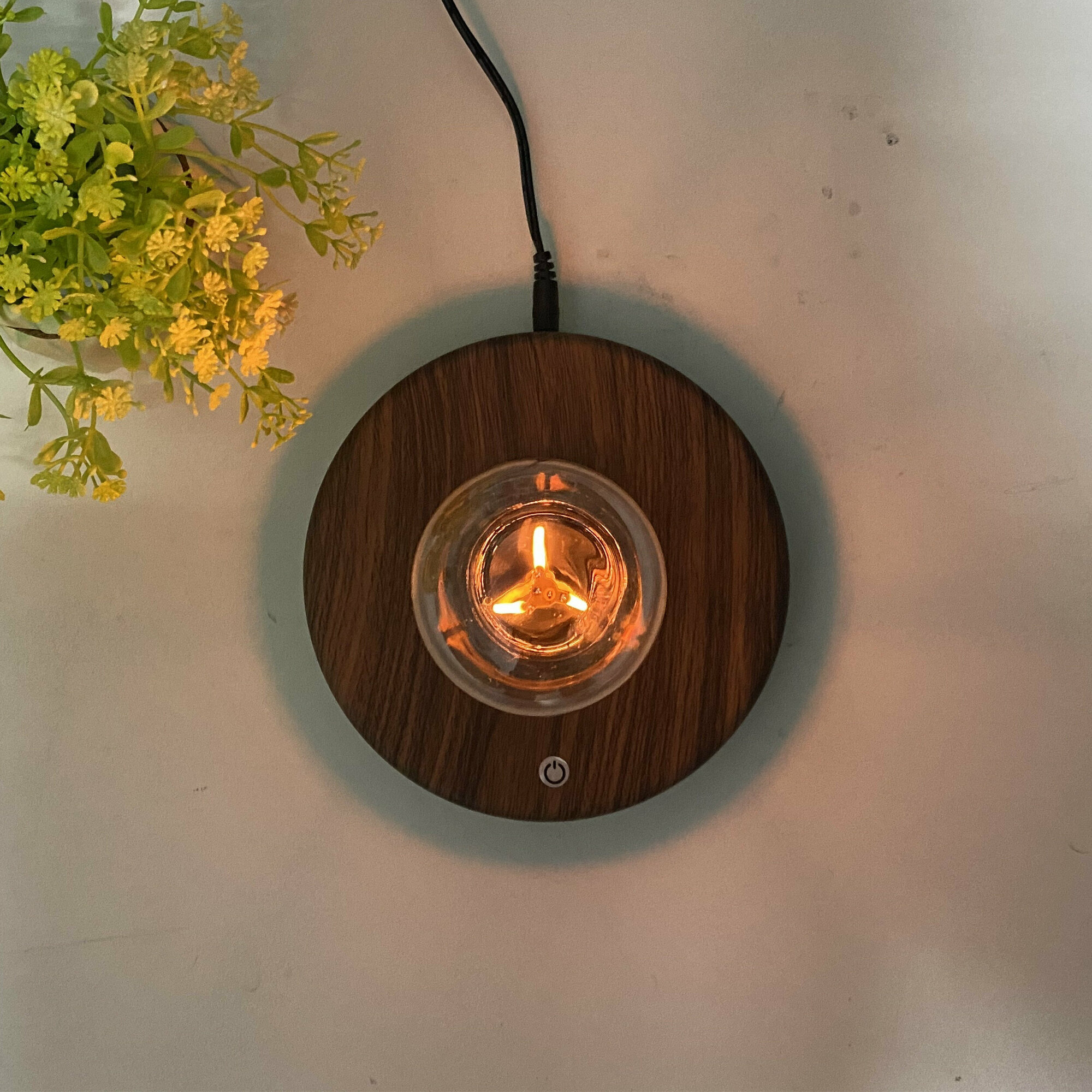 Подвесная левитирующая лампа с беспроводной зарядкой (Black/Wood)