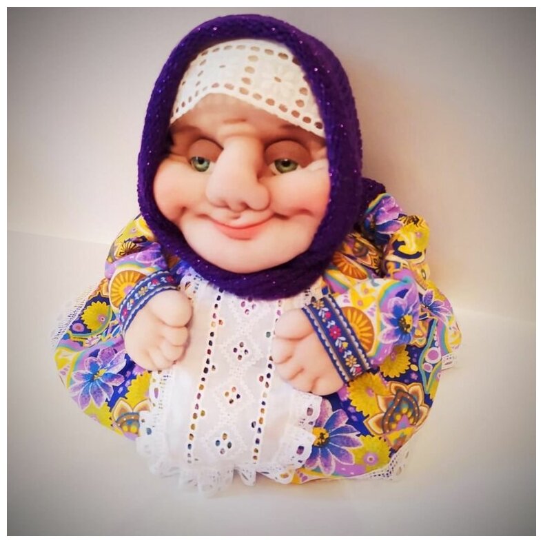 Оберег-домовик бабка В синем платке