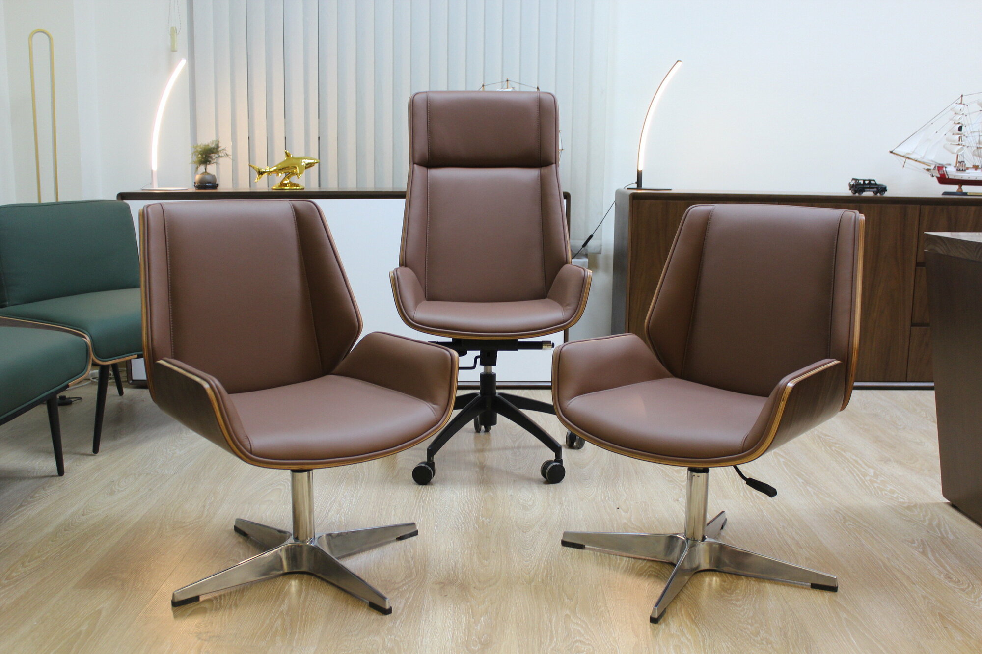 Кресло Shark Patio short. Терракотовый (натуральная кожа)